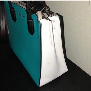 Michael Kors | Bags | Michael Kors Mercer Colorblock Leather Cross Body ...